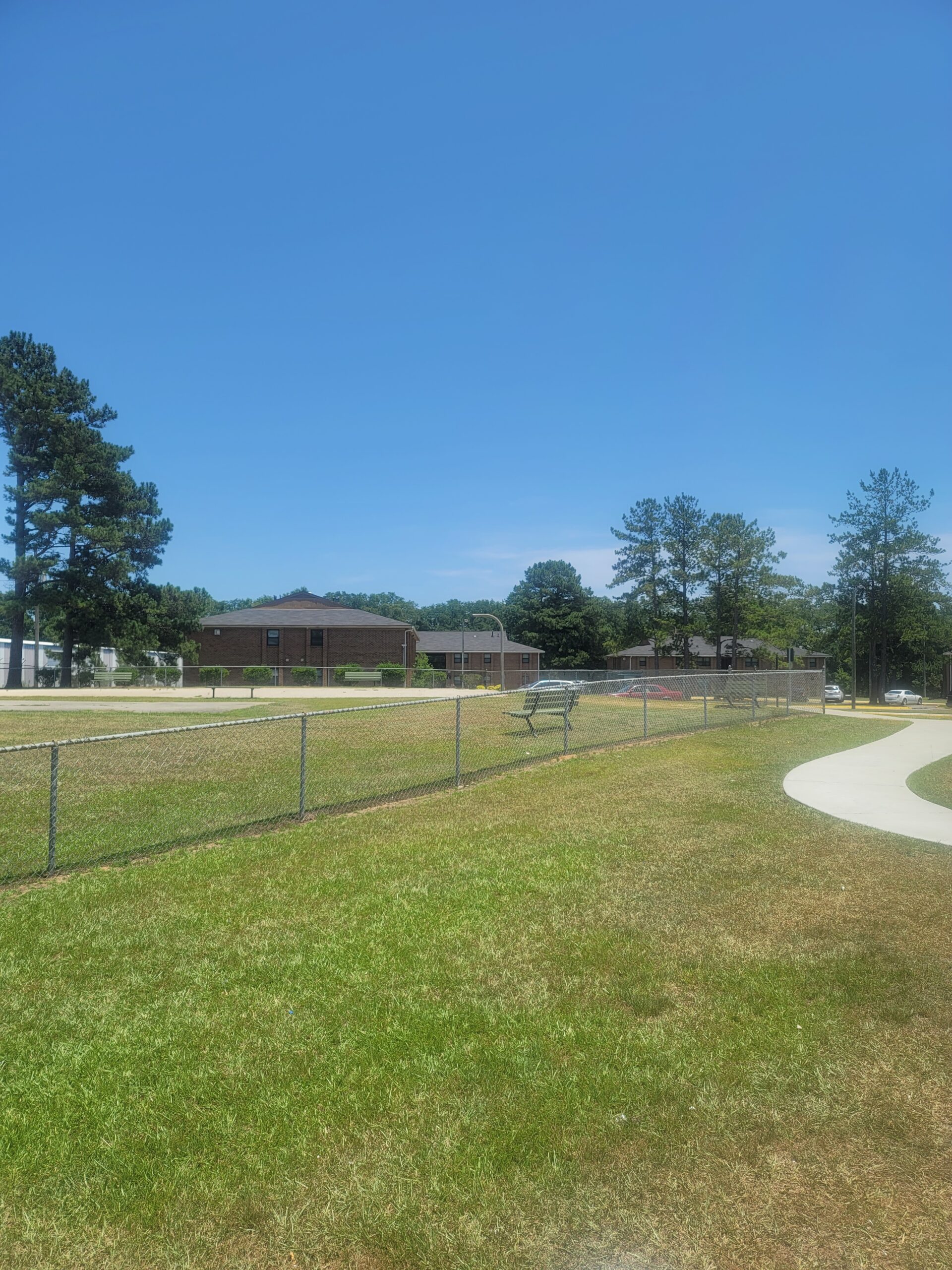 Gallery | Pinewood Manor Apartments